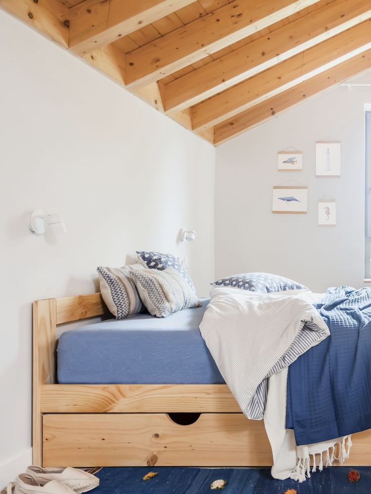 Lits doubles avec rangement